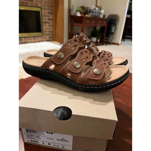 Clarks | Shoes | Clarks Womens Laurieann Jade Sandal Mahogany Size 6 ...